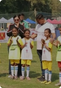 Ruia Family: The Ruia's are the founding family of the Essar Group ...