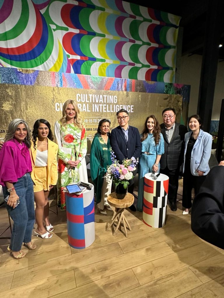 Madhu Ruia joins panel to discuss Cultivating Cultural Intelligence | Essar